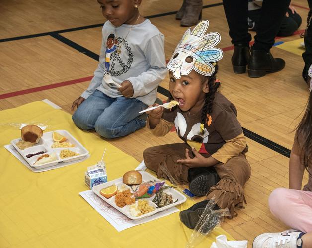 SLIDESHOW: Falls firefighters lend a hand with Thanksgiving celebration ...