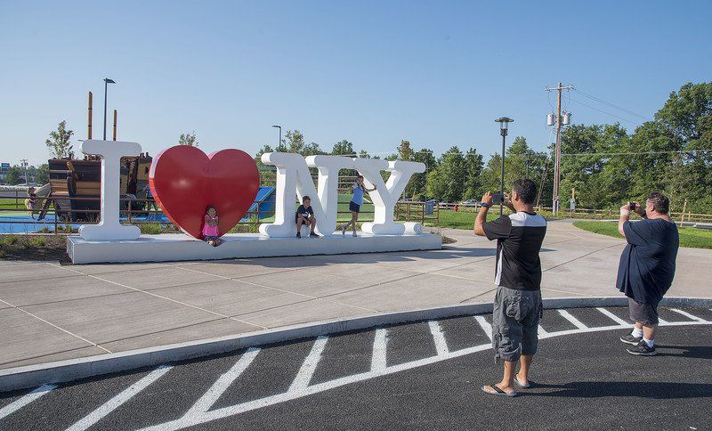 Grand Island Welcome Center celebrates grand opening | Local News ...