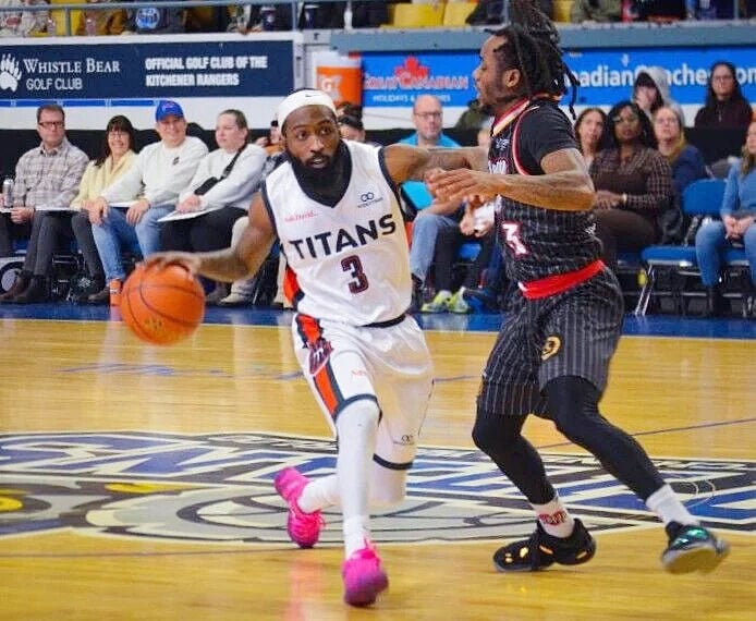 Former Niagara standouts Antoine Mason, James Towns playing together in ...