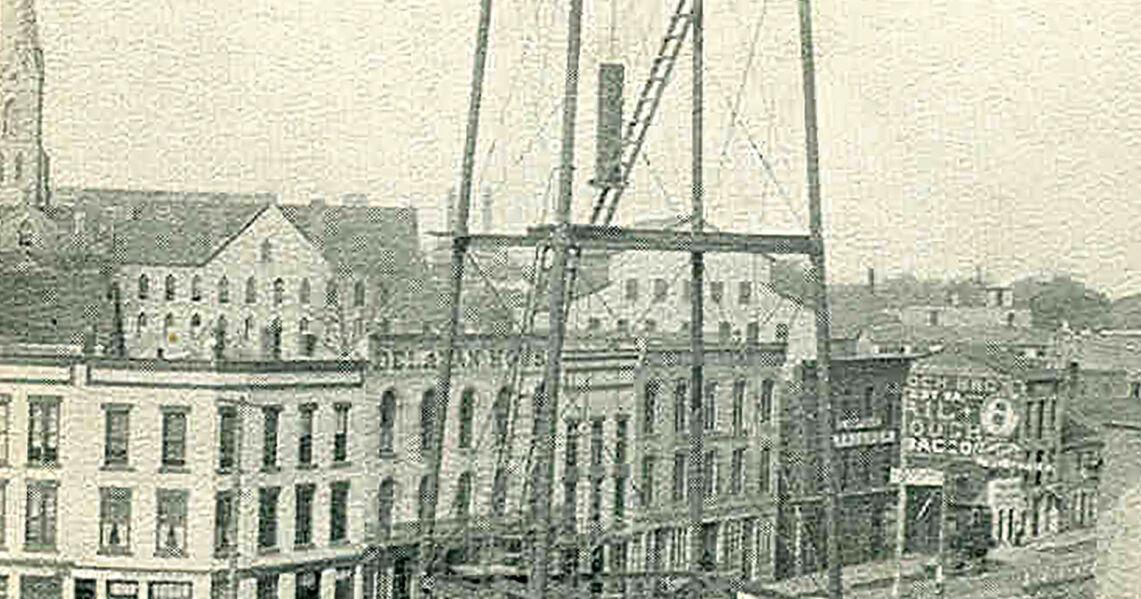 NIAGARA DISCOVERIES: The fire alarm tower at the Big Bridge in Lockport ... NIAGARA DISCOVERIES: The fire alarm tower at the Big Bridge in Lockport ...