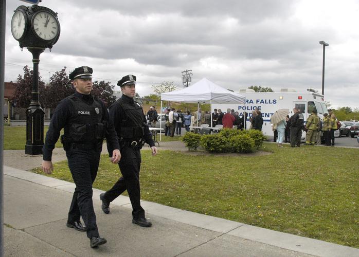NIAGARA FALLS: Safe Shopping Days are back | Local News | niagara ...
