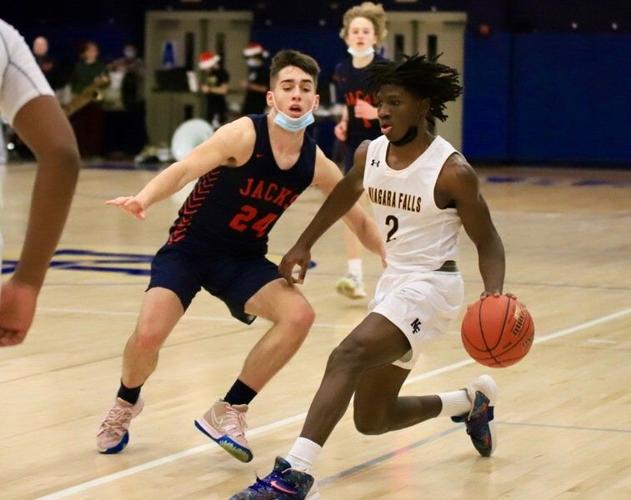 Freshman Nick Estell's hot start has Niagara Falls optimistic about his ...