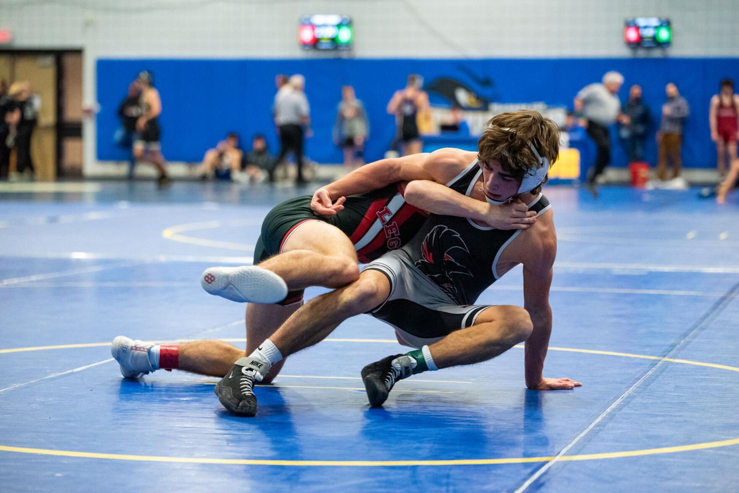 Niagara Wheatfield girls place 13 to win Knuutila tournament, boys take ...