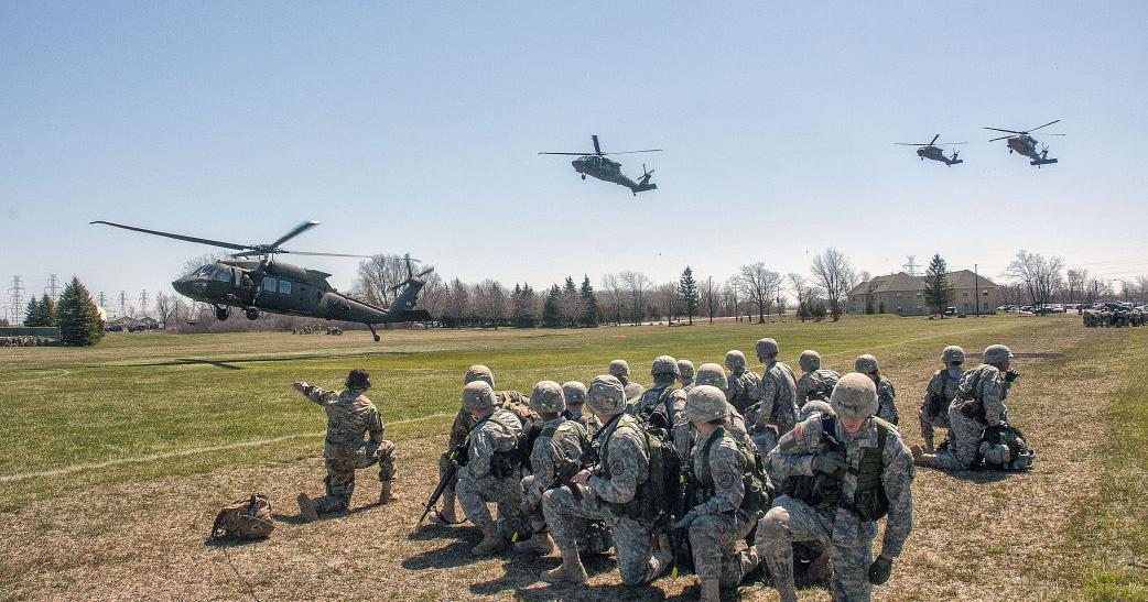 SLIDESHOW: U.S. Army helicopters pick up ROTC students at NU | Gallery ...