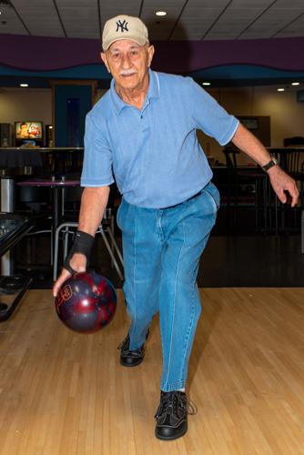 Niagara Falls’ Vince Capaldi defying bowling odds at 90 years old ...