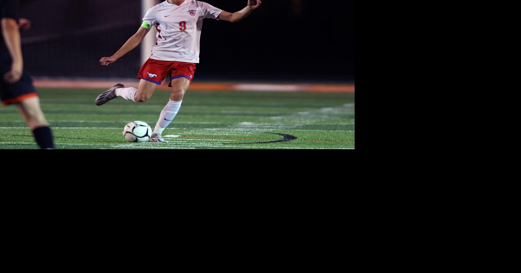 Cole Callard uses scoring finesse to rewrite Medina’s record books ...