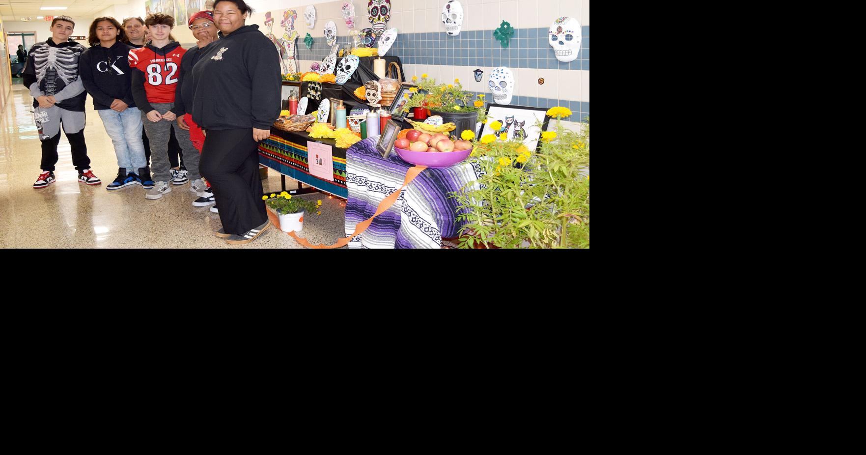 Niagara Academy students celebrate the Day of the Dead | Community ...