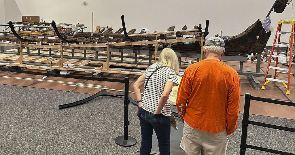 A Revolutionary War-era boat is being painstakingly rebuilt after ...