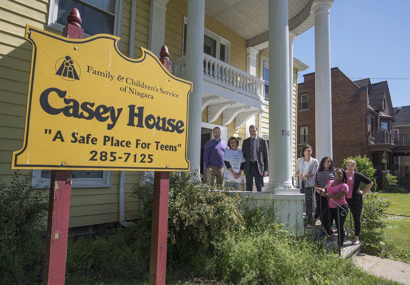 Volunteers make a difference on Day of Caring | Local News | niagara ...