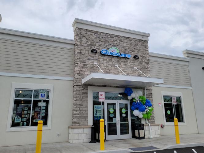 Quicklee's truck stop holds grand opening | Local News | niagara-gazette.com