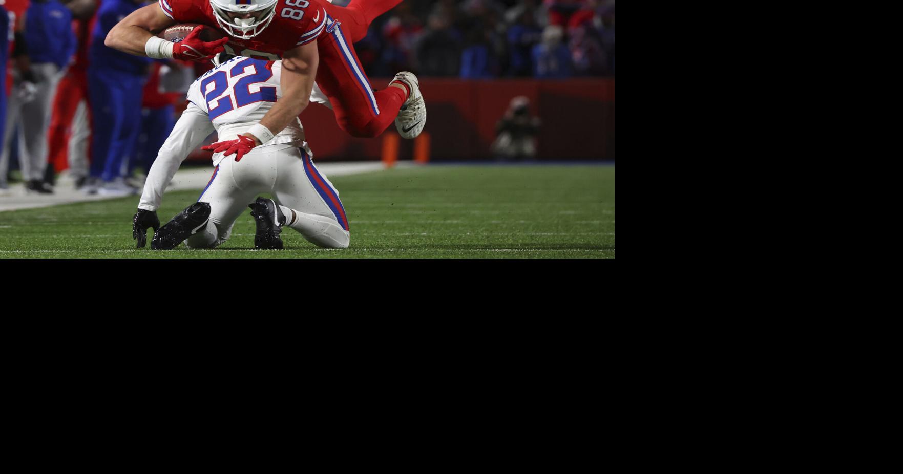 Bills tight end Dawson Knox out for unknown amount of time with wrist ...