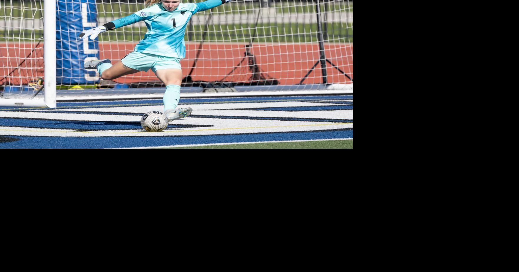 Wilson native Emily Kelly named MAC goalkeeper of the year for Buffalo ...