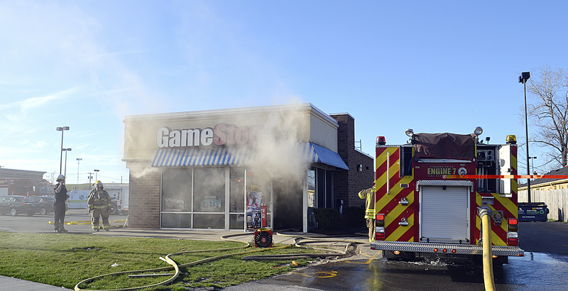 Niagara Falls gaming store hit by fire | Local News | niagara-gazette.com
