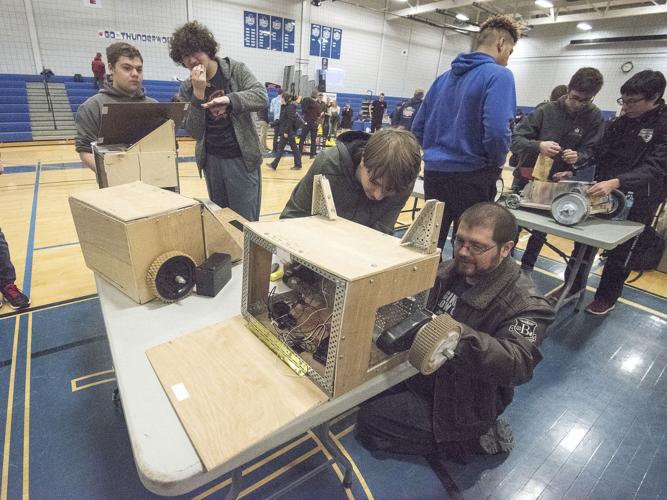 SLIDESHOW: Students compete in Tech Wars | Gallery | niagara-gazette.com