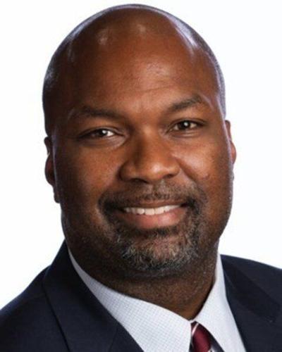 Florida's Golden rounds out coaching staff by hiring GI native Carlin ...