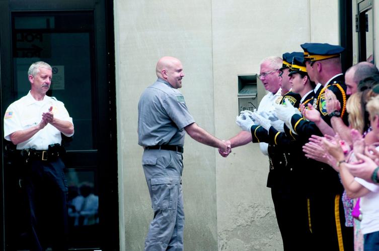 Slideshow Lockport Officer Shot In The Line Of Duty In 2003 Retires