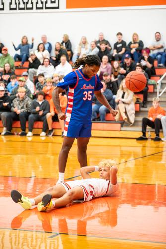 Jerrell Nealy leading Medina's resurgent scoring attack | Sports ...