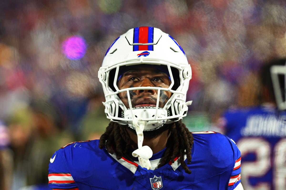 James Cook's elite vision has led him to the doorstep of Bills history ...