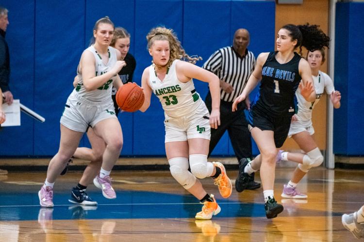 SLIDESHOW: Phots from the Niagara Frontier League basketball ...