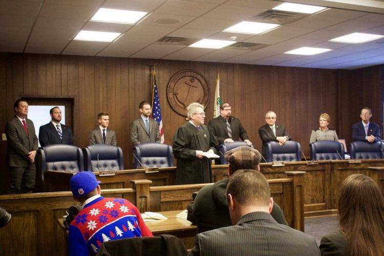 NT officials take their oaths | Local News | niagara-gazette.com