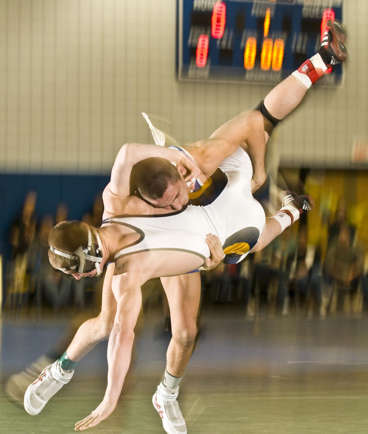 HS WRESTLING: Malvestutos define toughness at sectionals | Sports ...