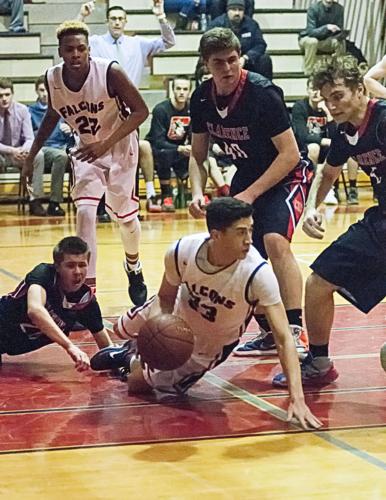 160217 NW Basketball 6 | | niagara-gazette.com