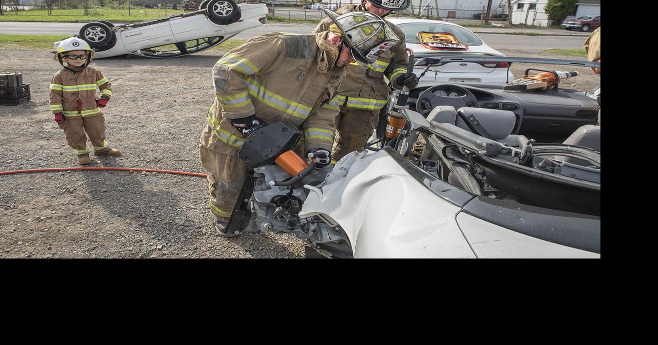 Training stipend program for volunteer firefighters launched | Local ...