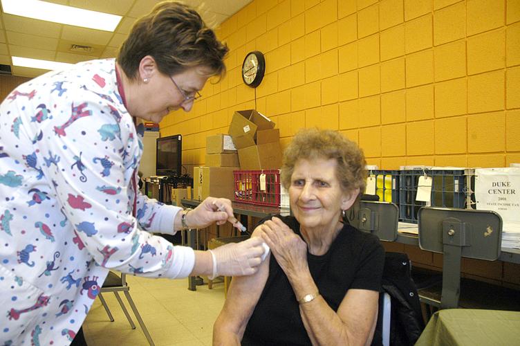 SLIDESHOW: Afternoon at John A. Duke Senior Center | | niagara-gazette.com