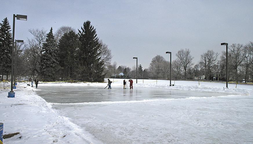 NIAGARA FALLS: DeVeaux ice rink ready for action | Local News | niagara ...