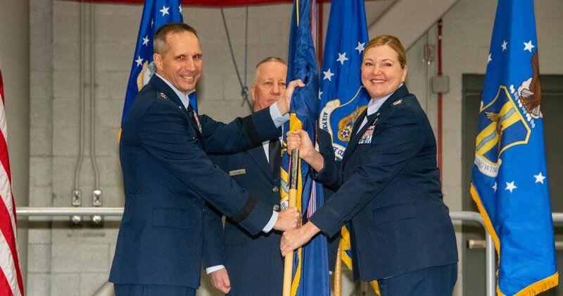 Col. Lara Morrison assumes command of 914th | Local News | niagara ...