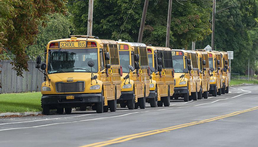 SLIDESHOW: Back to school in the Falls | Gallery | niagara-gazette.com