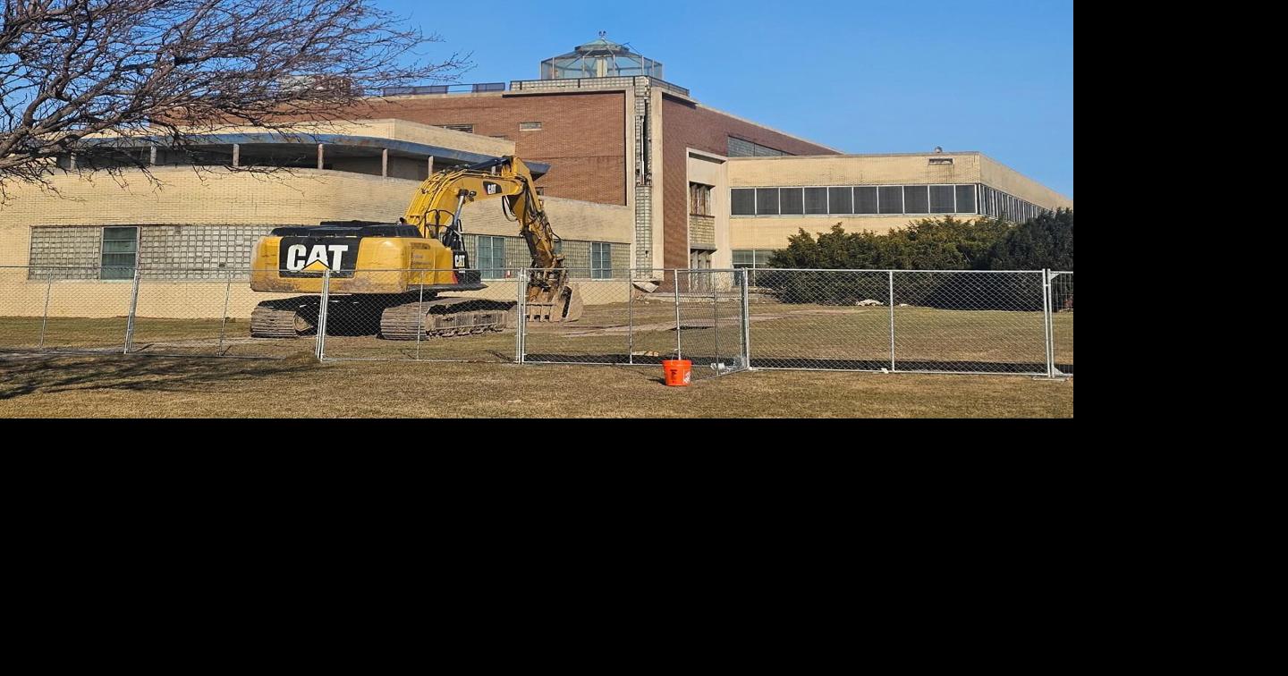 Preservationists alarmed by demolition work at old Bell Aerospace site ...