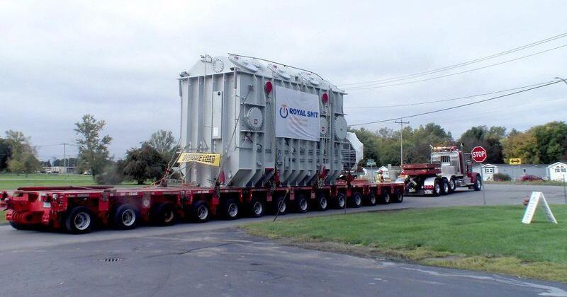 Transformers delivered to new switchyard | Local News | niagara-gazette.com