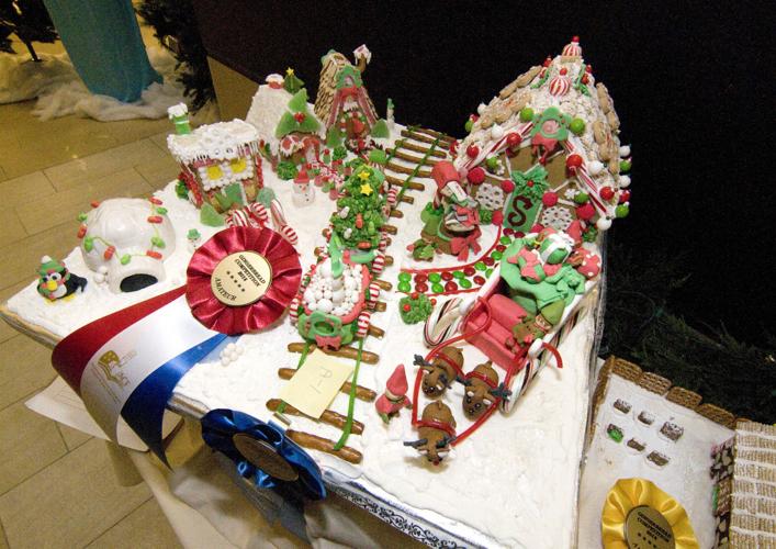 SLIDESHOW: Gingerbread house competition at the Niagara Falls Culinary ...