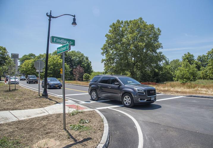 SLIDESHOW: Traffic on the move along Whirlpool Street | Gallery ...