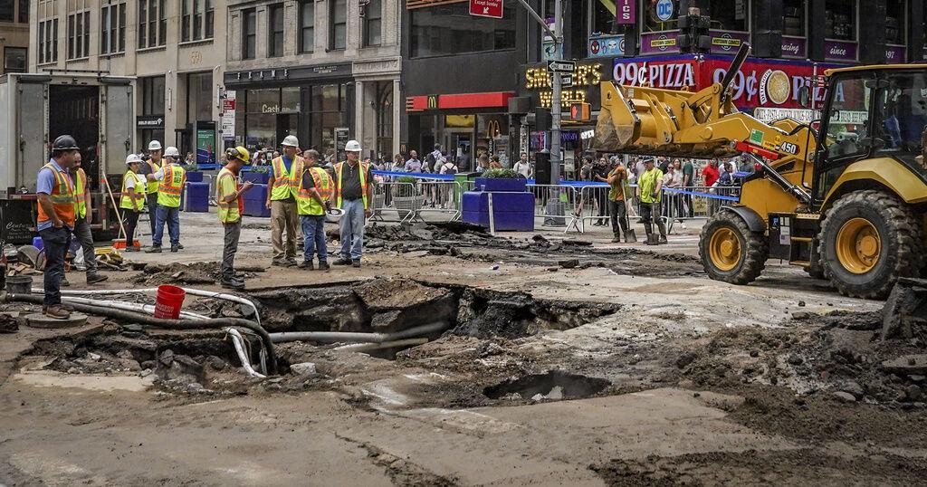 127-year-old water main gives way under NYC's Times Square, flooding ...