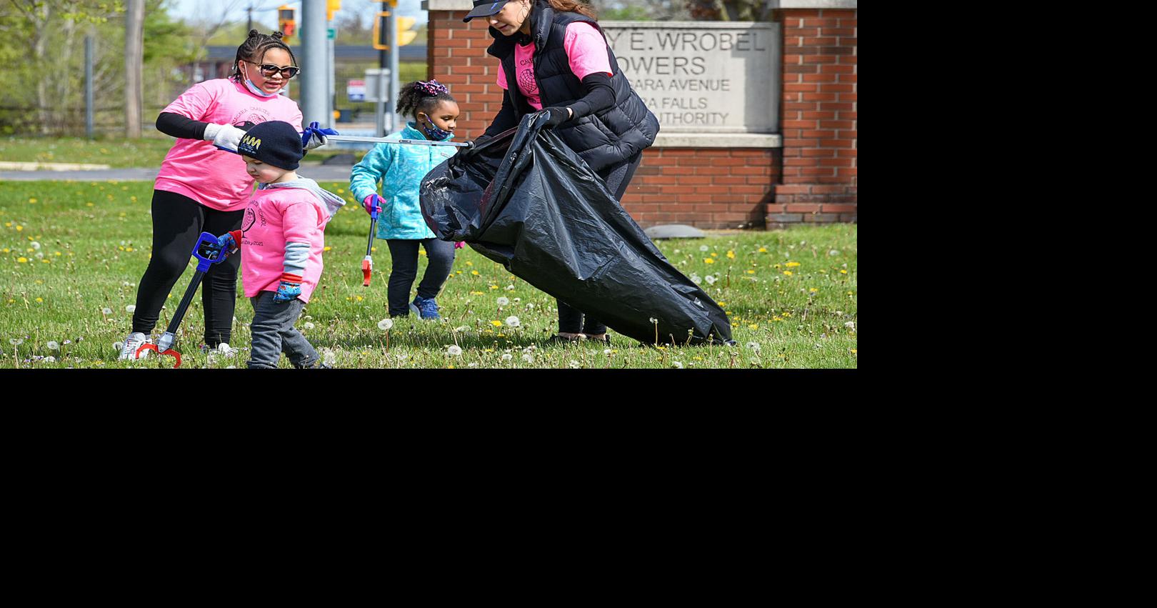 SLIDESHOW: Citywide Cleanup targets trash in the Falls | Gallery ...