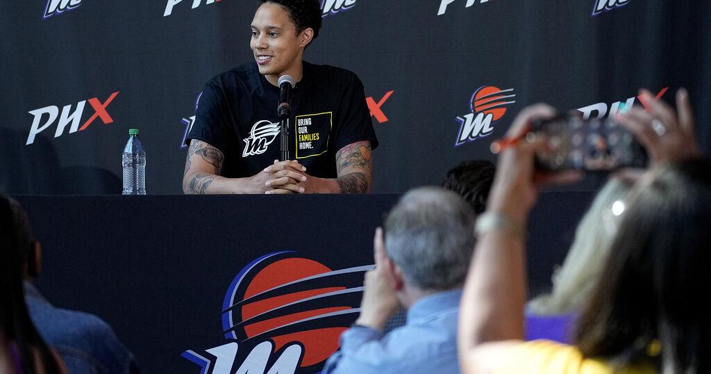 Brittney Griner gets emotional discussing Russian detainment | Sports ...
