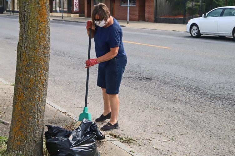 SLIDESHOW: 'Clean Mob' tackles Main Street in the Falls | Gallery ...