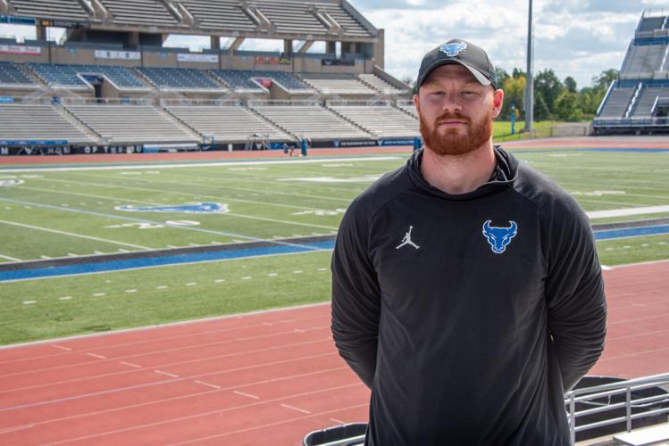 North Tonawanda’s Ian Gilhousen lifts others as member of UB’s coaching ...