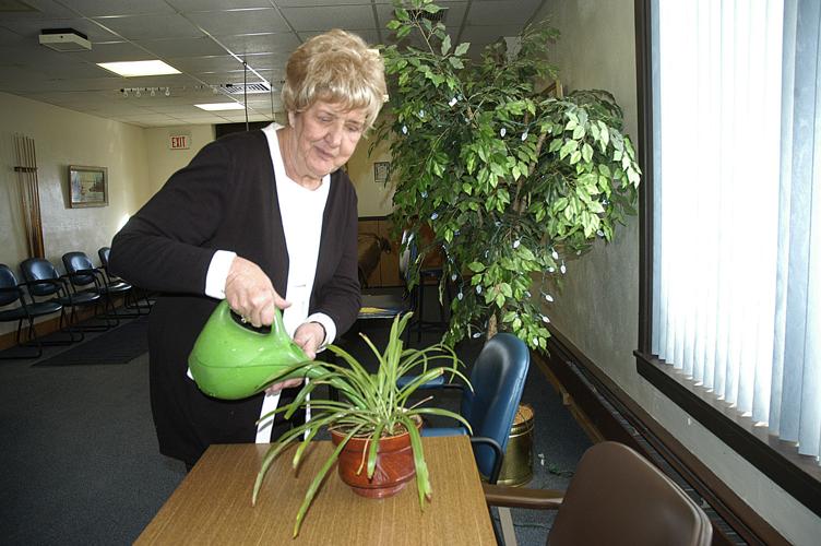 SLIDESHOW: Afternoon at John A. Duke Senior Center | | niagara-gazette.com