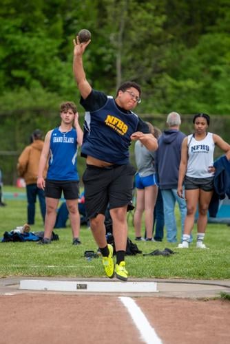 Becoming sectional championship thrower last goal for Niagara Falls ...