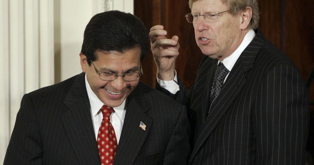 Prominent conservative lawyer Ted Olson, who argued Bush recount and ...