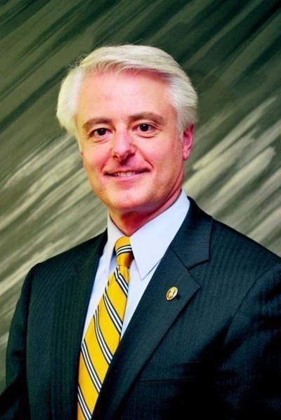 Restaino turns his city charter recommendations over to Falls lawmakers ...