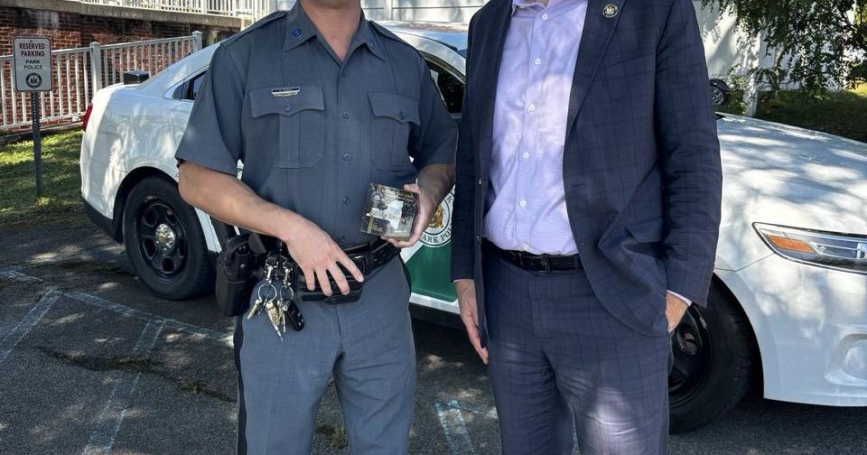 State Park Police officer honored for Niagara River rescue | Local News ...