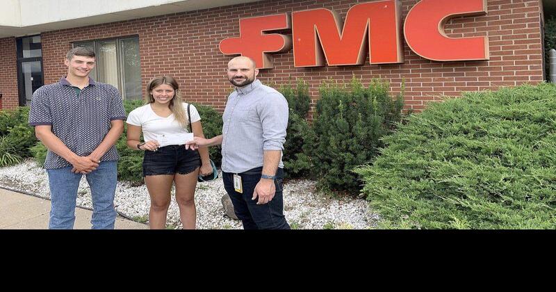 FMC-Middleport awards 2 scholarships | Web Extra | niagara-gazette.com