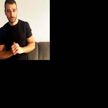 Niagara actor Morrone plays Late Night Tinder with James Corden