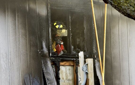 Hamilton family homeless after fire destroys east end townhouse unit