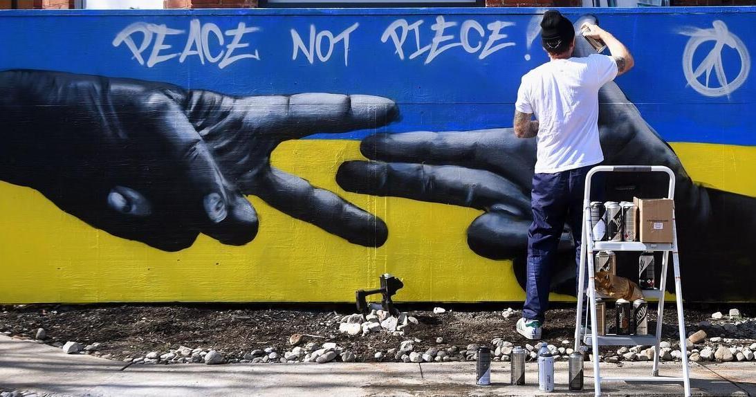 Downtown Hamilton mural pleads for peace not war