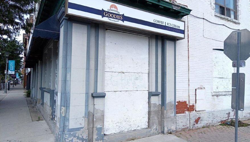 Niagara Falls to deal with vacancy, fading facades downtown